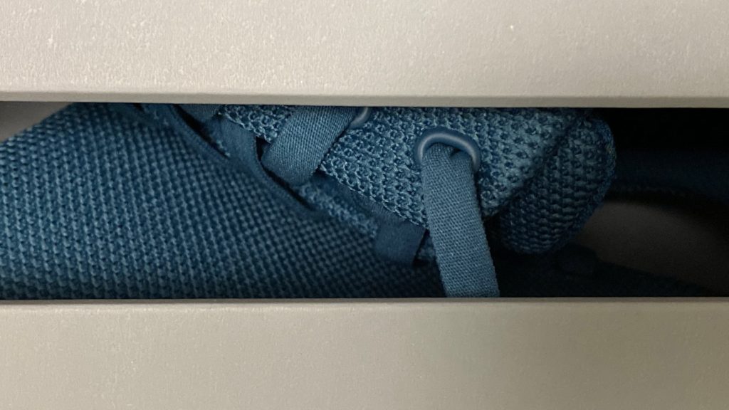 Atoms in Ocean Blue – 37'.news ¯\_(ツ)_/¯